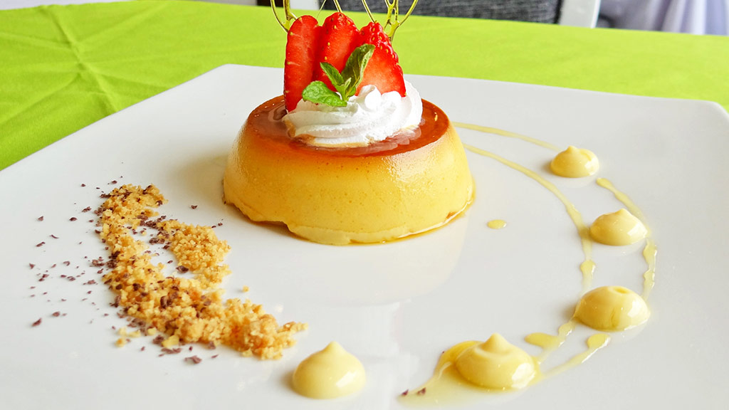 Most Popular Peruvian Desserts You Need to try | Blog Machu Travel Peru